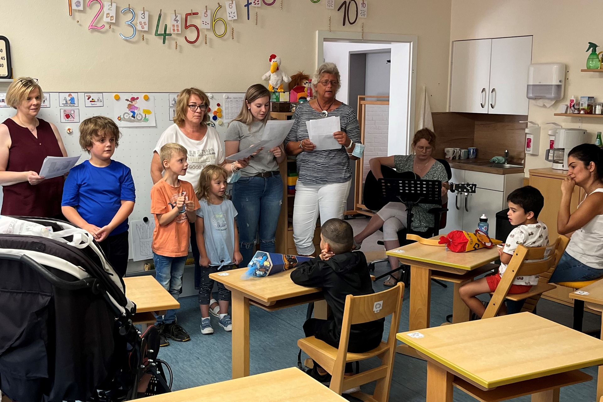 Grundstufen der Paul-Moor-Schulen empfangen die „Neuen” - Lebenshilfe ...